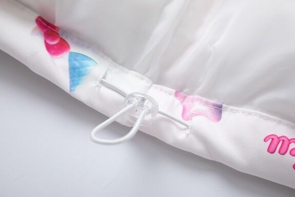 Hello Kitty "Cloudy" Puffy jacket - THEOUTSIDESIDE